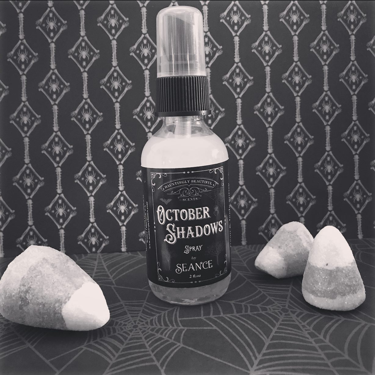 Seance October Shadows - SpookyInc